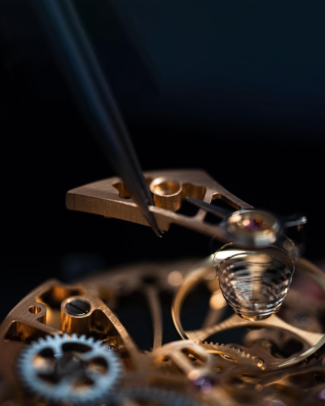 About CIMIER – A Century of Swiss Watchmaking Tradition